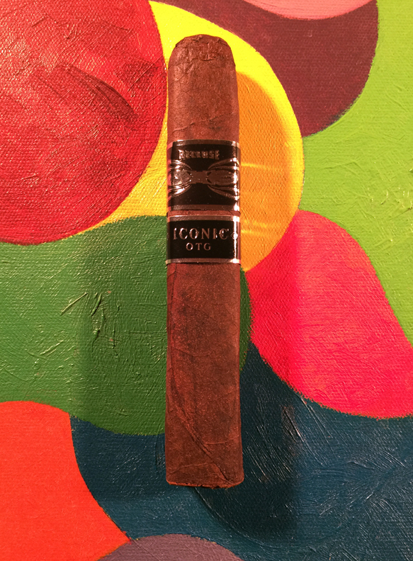 Cigar Review: Iconic Leaf Recluse Cigars OTG - Fine Tobacco Club
