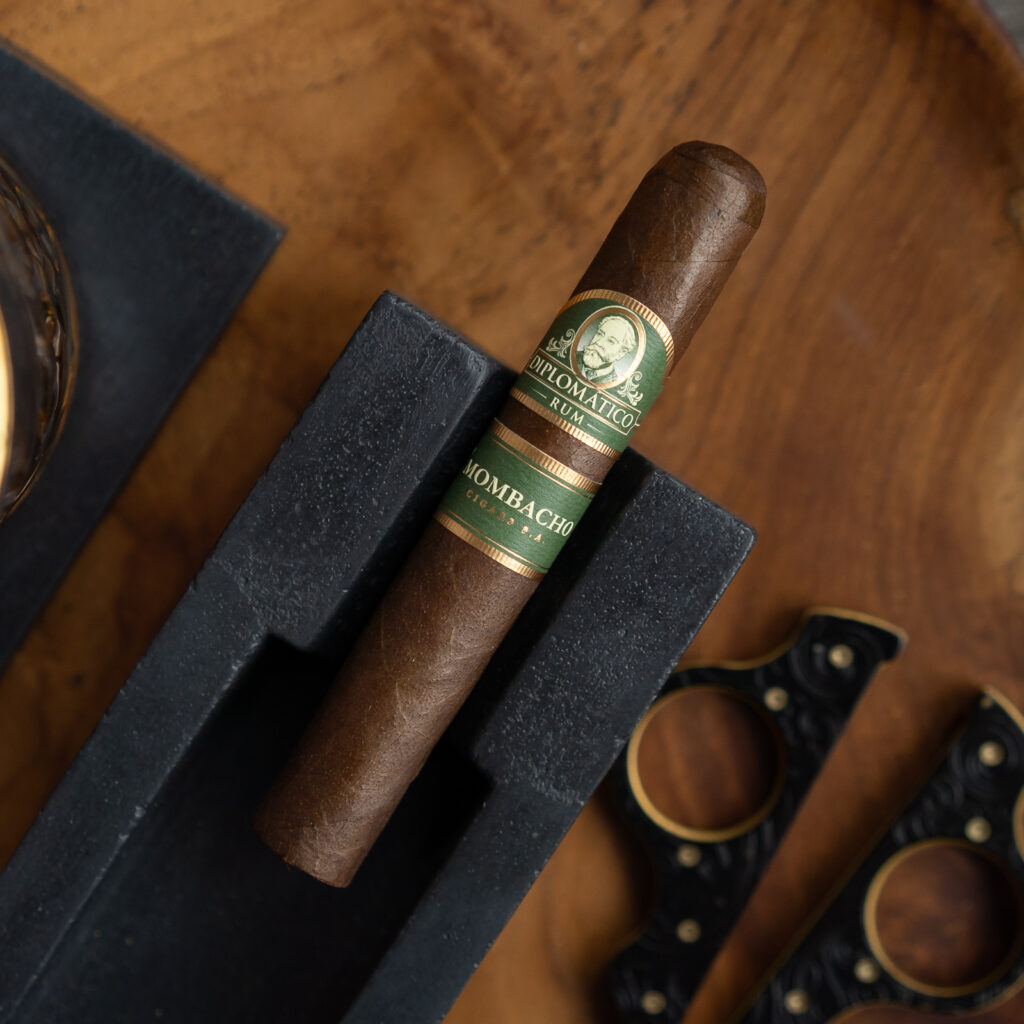 Blind Review: Diplomatico by Mombacho Cigars - Fine Tobacco Club