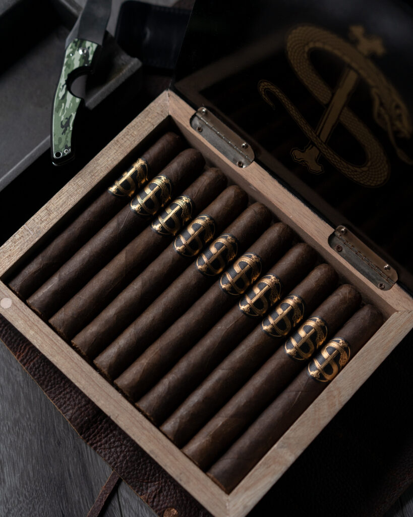 Blind Review: Room101 Snake Shake - Fine Tobacco Club